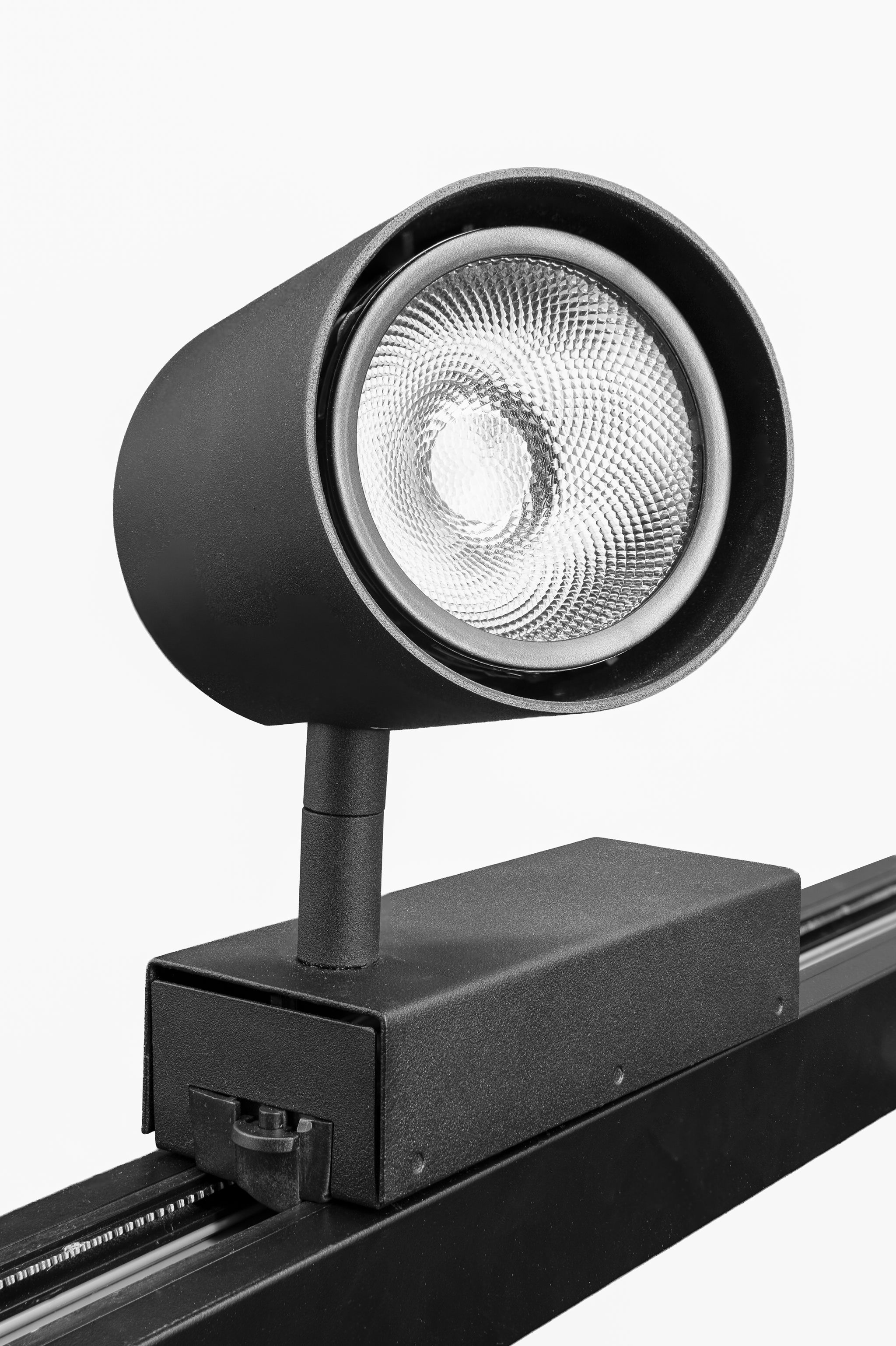 ARIEL LED SPOT LIGHT